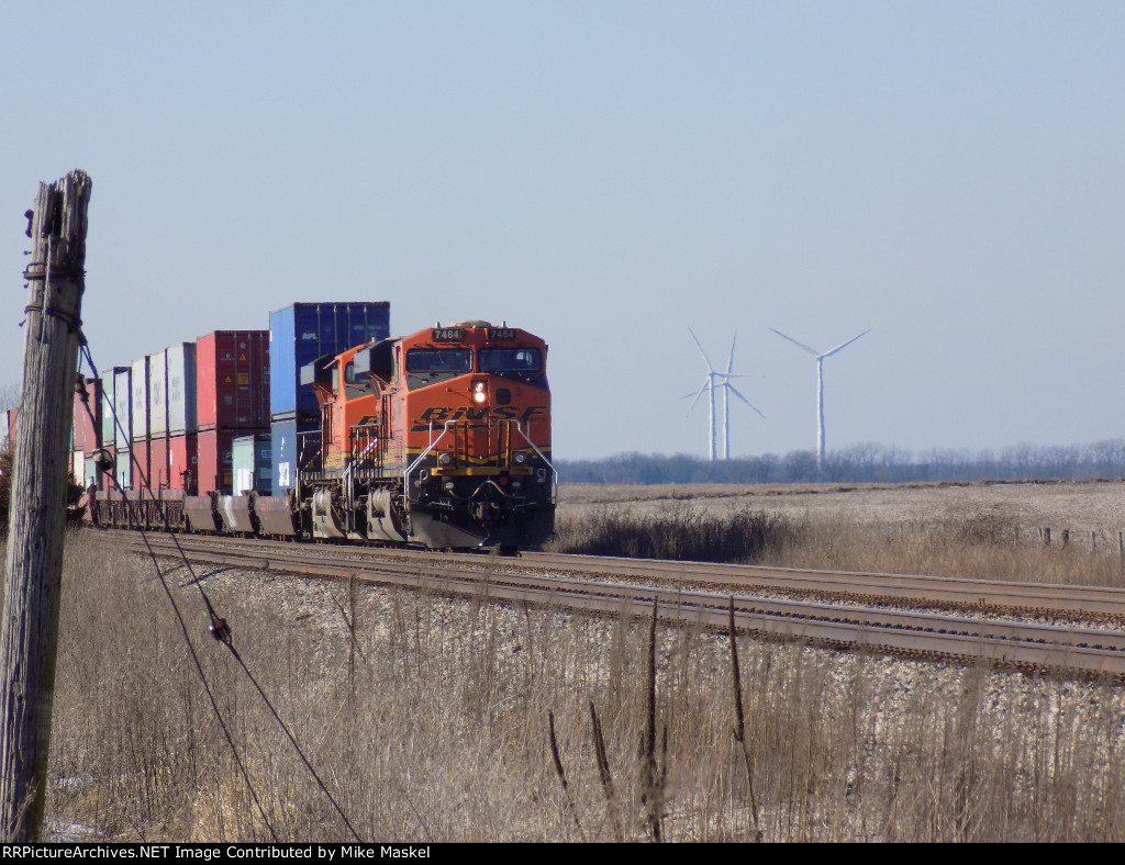 BNSF 7464